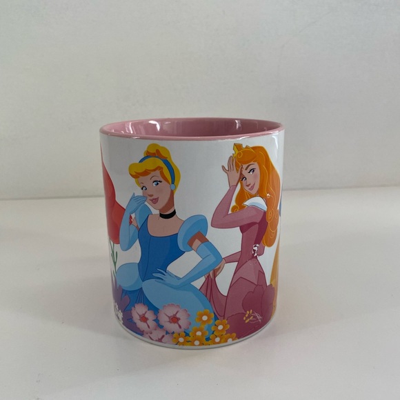 Zrike Brands | Dining | Disney 5 Princesses 6 Oz Coffeetea Mug Zrike ...